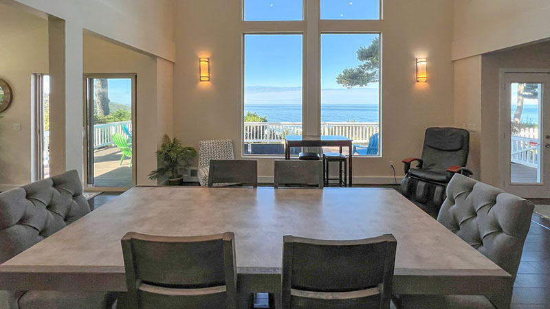 The Triton Vacation Rental - Bandon, Oregon Coast