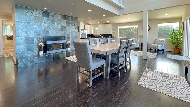 The Triton Vacation Rental - Bandon, Oregon Coast